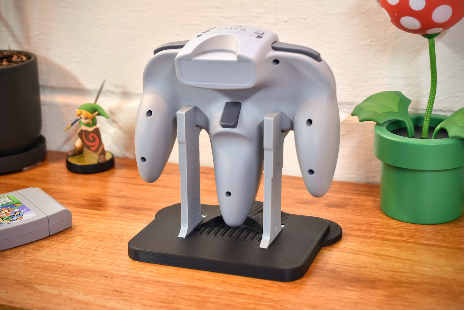 Nintendo 64 Controller Display Stand - Original N64 or Nintendo Switch ...