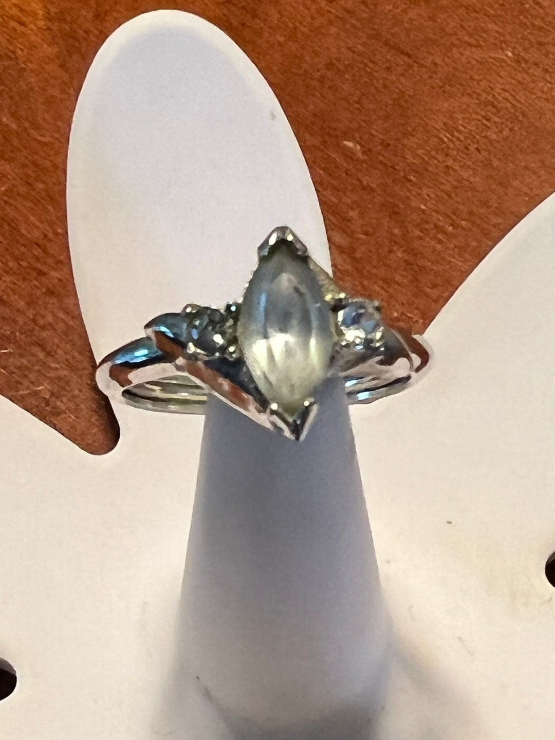 Vintage Avon Ring With Blue Gemstone in Diamond Shape Setting ...