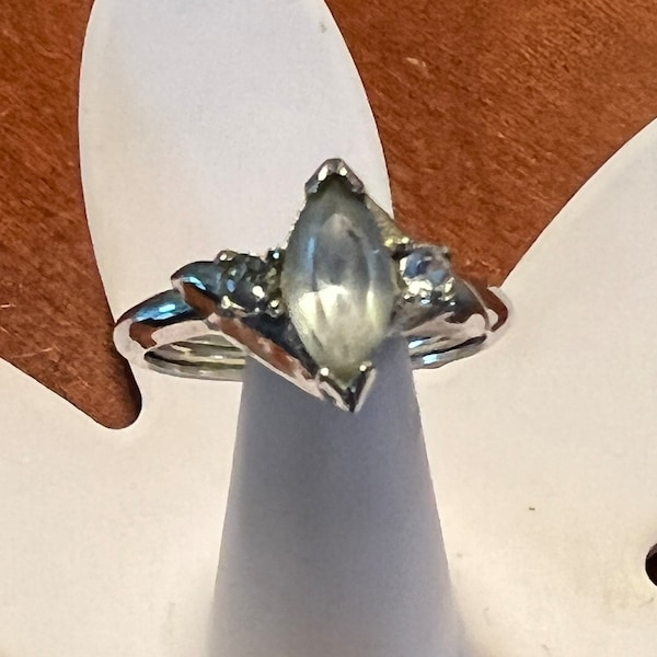 Avon Ring - Etsy