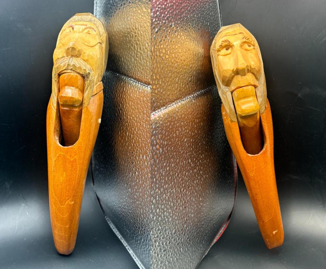 Vintage Hand Carved Nut Crackers Set of 2 Man Nutcracker Women Nut ...