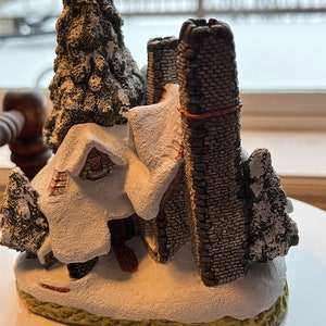 Vintage David Winter Snow Cottage 1984 Handmade Cottage Hand Painted ...