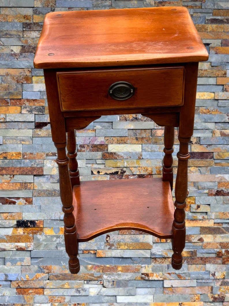 Cushman Colonial Creations Captain John Norton Night Table No. - Etsy