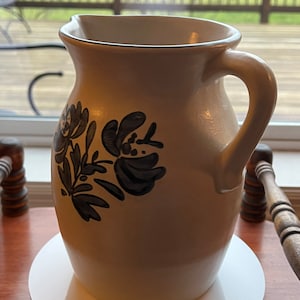 Vintage Pfaltzgraff Pitcher Gift Art Yorktowne Serving Vase Blue Cobalt ...
