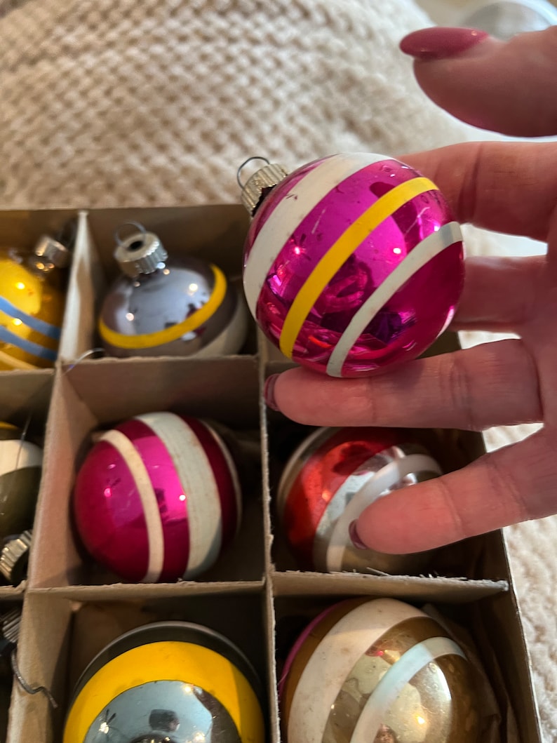 Vintage Shiny Brite Glass Ornaments - Set of 12 in Original Box - Etsy