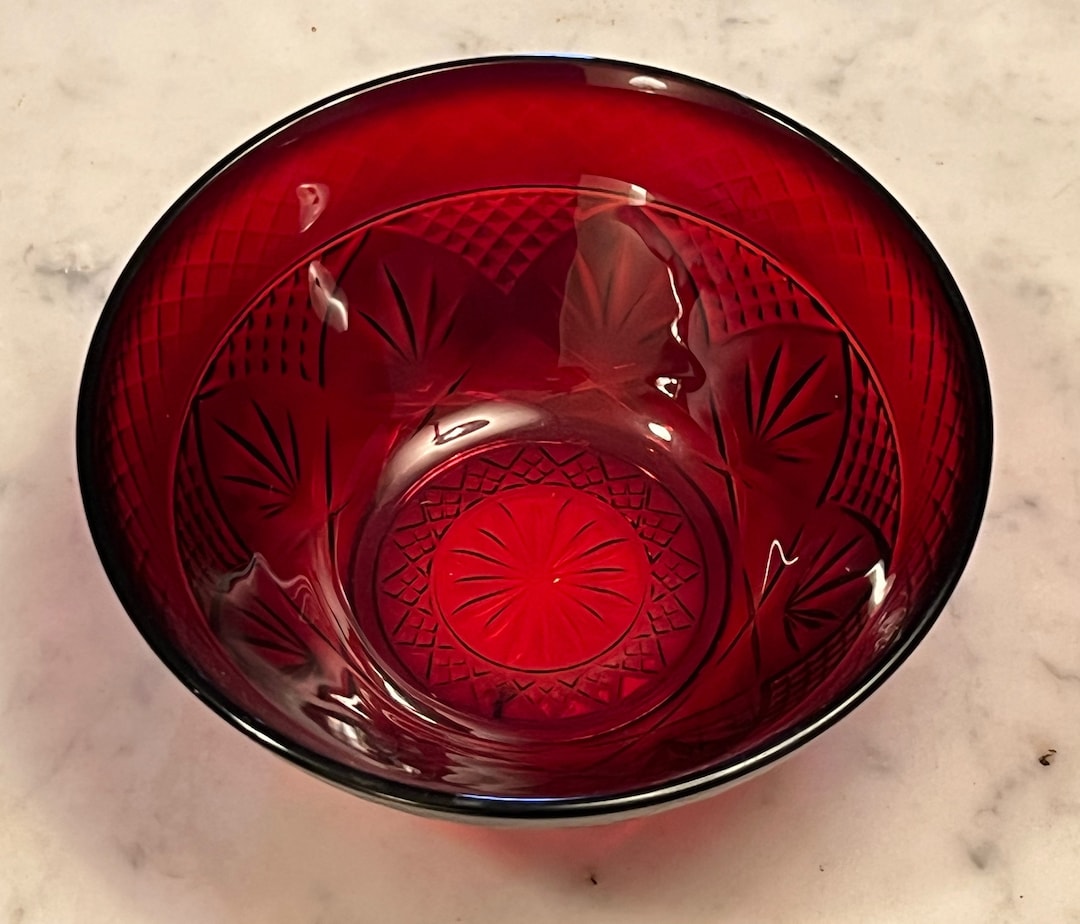 Vintage Ruby Red Small Bowl 5 3/4” X 2.5” Tall Glass Art Amberina ...