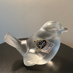 Vintage Fenton Frosted Bird Glass Art Animals Lover Antiques and ...