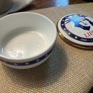 Vintage Liberty Trinket Box by Villeroy & Boch USA Lady Liberty ...