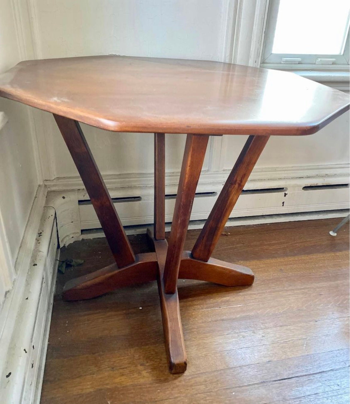 Cushman Colonial Creations Woodstock Occasional Table No. 1104 Server ...