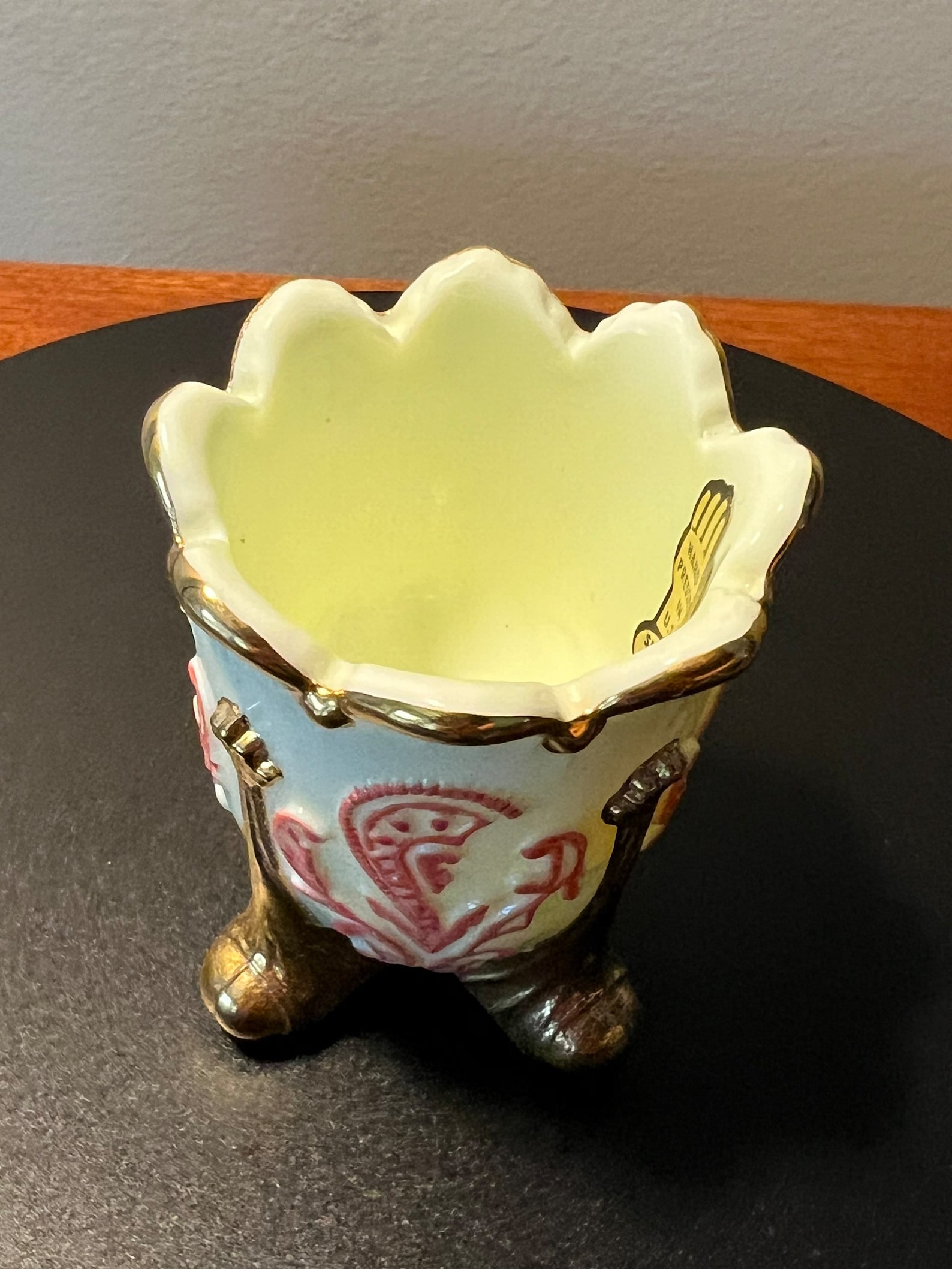 Vintage Summit Art Glass Custard Glass Gold Footed Vase Inverted Fan ...