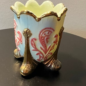 Vintage Summit Art Glass Custard Glass Gold Footed Vase Inverted Fan ...