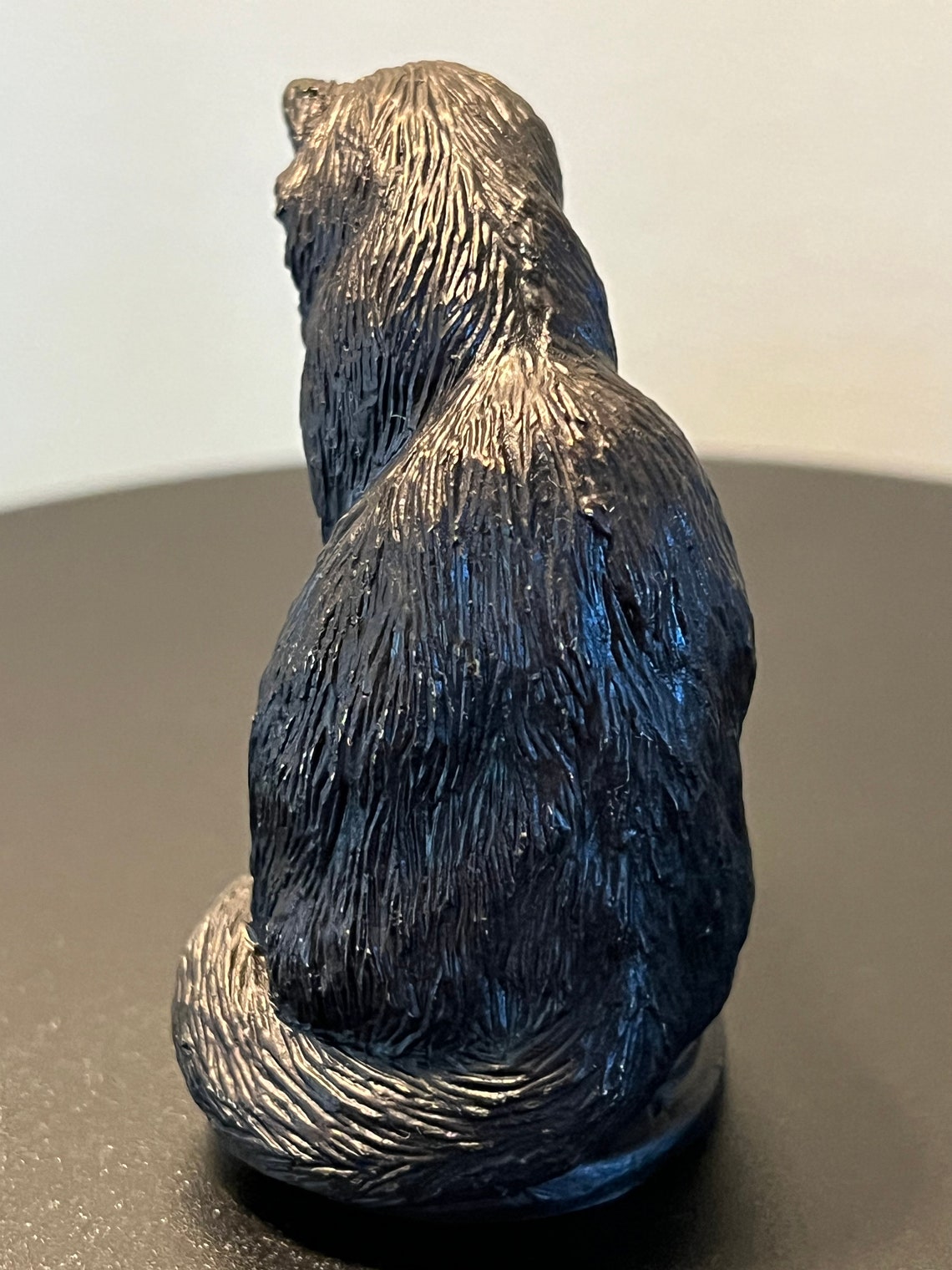 Vintage Pewter Sitting Cat Licking Its Paw by the Franklin Mint Statue ...