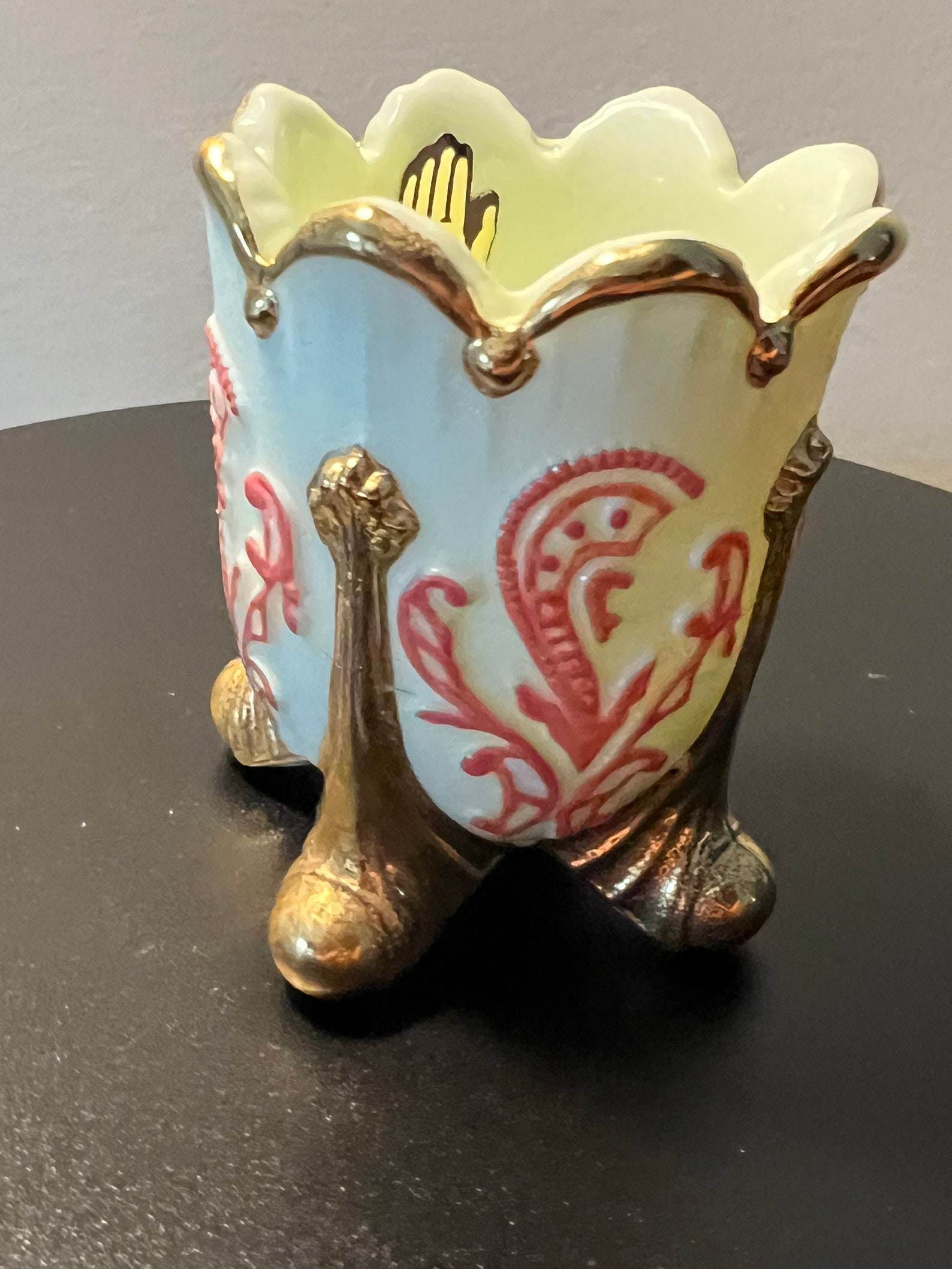 Vintage Summit Art Glass Custard Glass Gold Footed Vase Inverted Fan ...