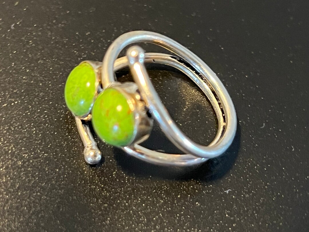 Vintage Silver and Green Turquoise Gaspeite Double Ring With Copper ...