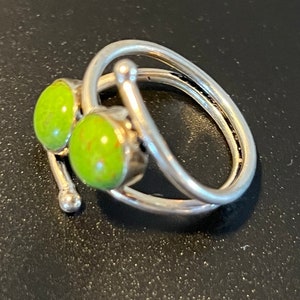 Vintage Silver and Green Turquoise Gaspeite Double Ring With Copper ...