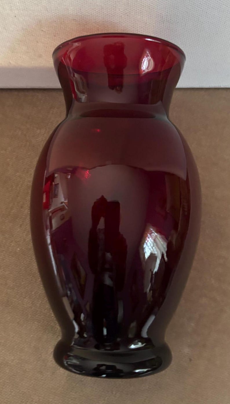 Vintage Ruby Red Glass Vase With Curvy and Fluted Top Lover Antiques ...