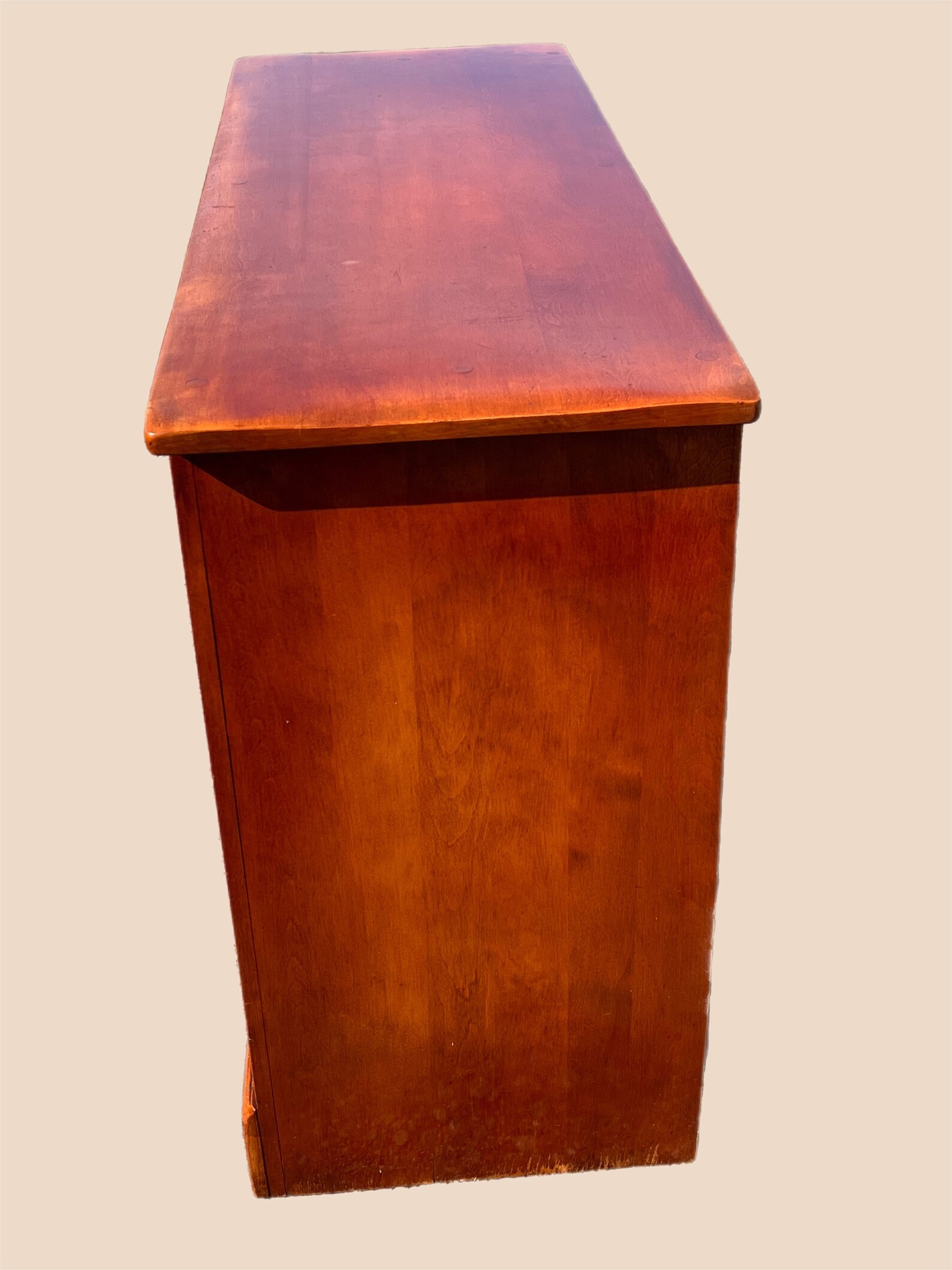 Cushman Colonial Creations Woodford Dresser Hutch No. 4-179, Vintage ...