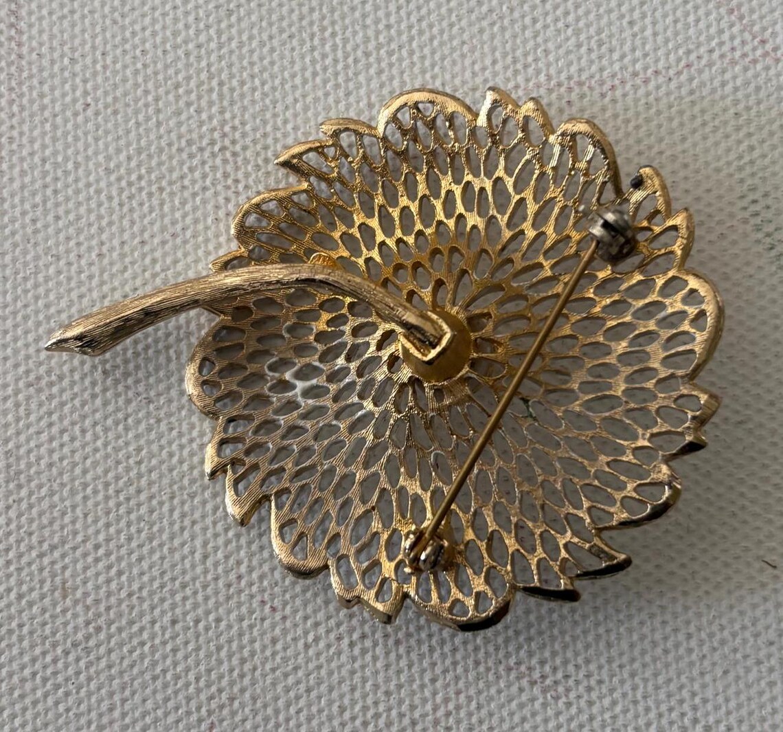 Vintage Monet White and Gold Flower Brooch Pin | Filigree Floral ...
