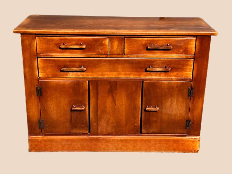 Cushman Colonial Creations Woodford Dresser Hutch No. 4-179 - Etsy