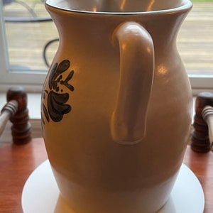 Vintage Pfaltzgraff Pitcher Gift Art Yorktowne Serving Vase Blue Cobalt ...