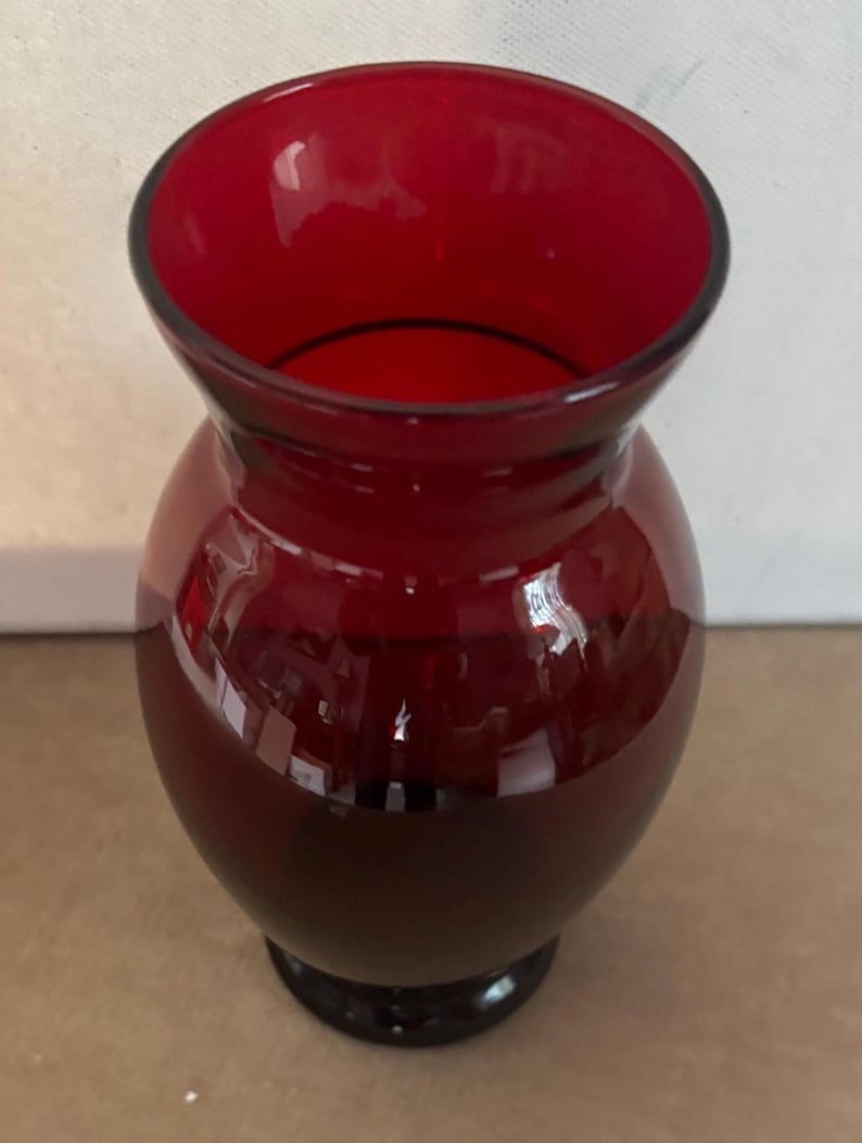 Vintage Ruby Red Glass Vase With Curvy and Fluted Top Lover Antiques ...