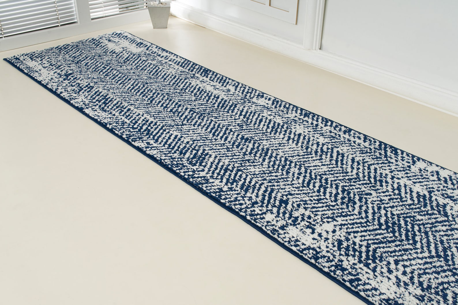 Blue Coastal Runner Rug | Non-slip & Washable | Faded Distressed Design ...