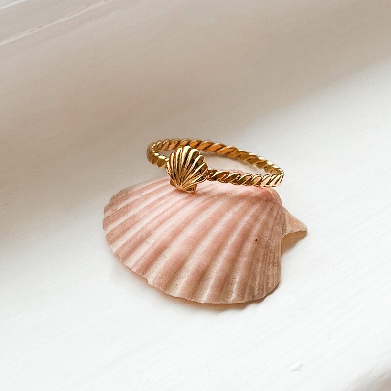 Seashell Ring - Etsy