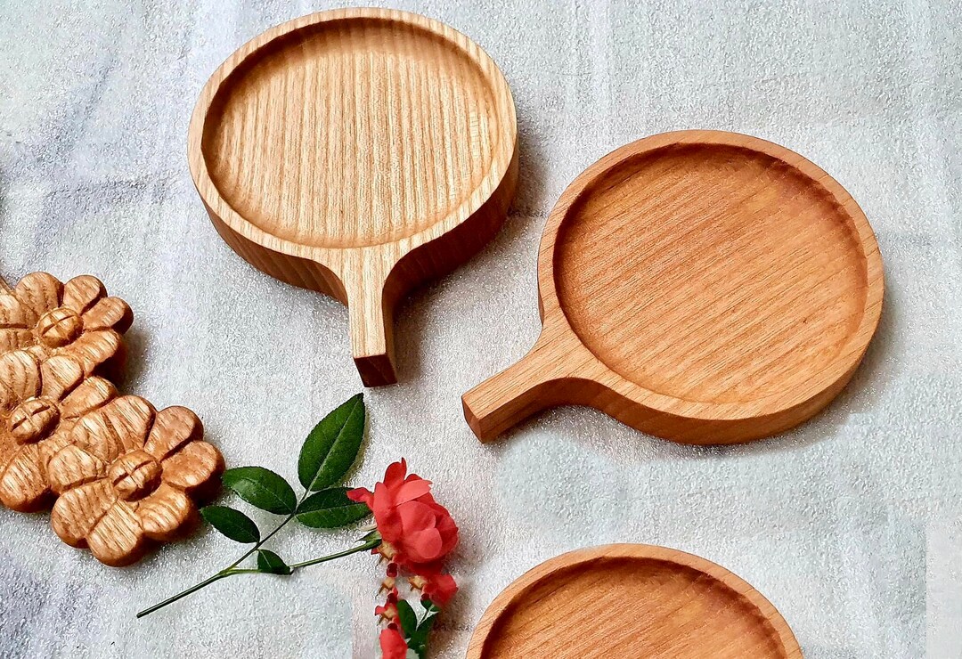 Wooden Round Coasters, Ash Wood Coasters, Wooden Placemat, Hand-carved ...