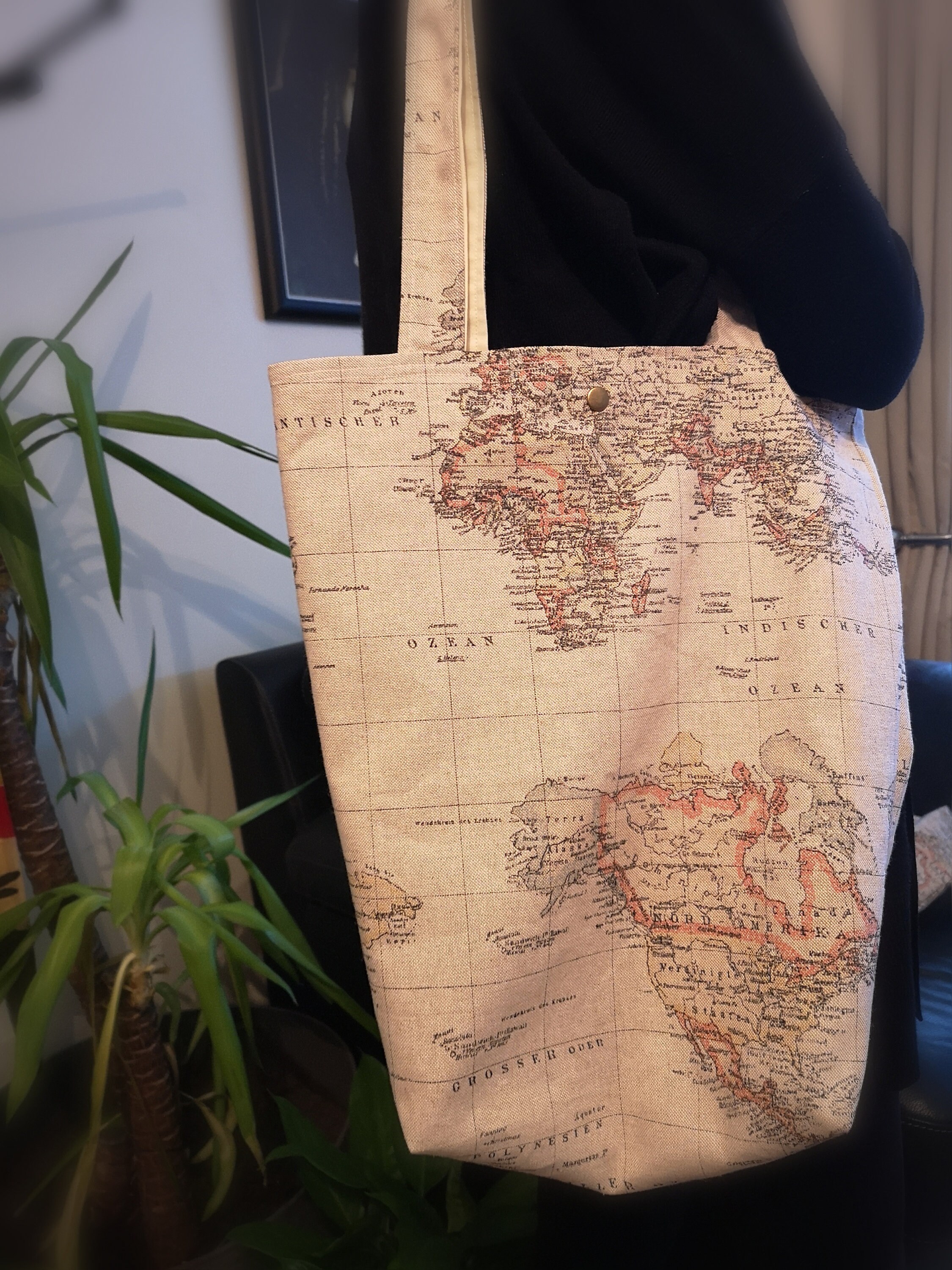 Map of the World Tote Bag "one People" - Etsy