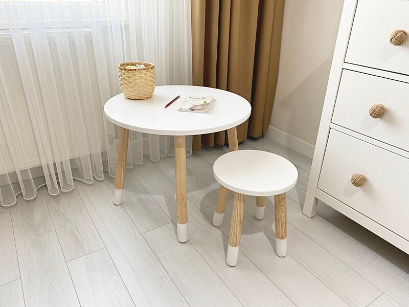 Kids Round Table and Chair Set - Etsy