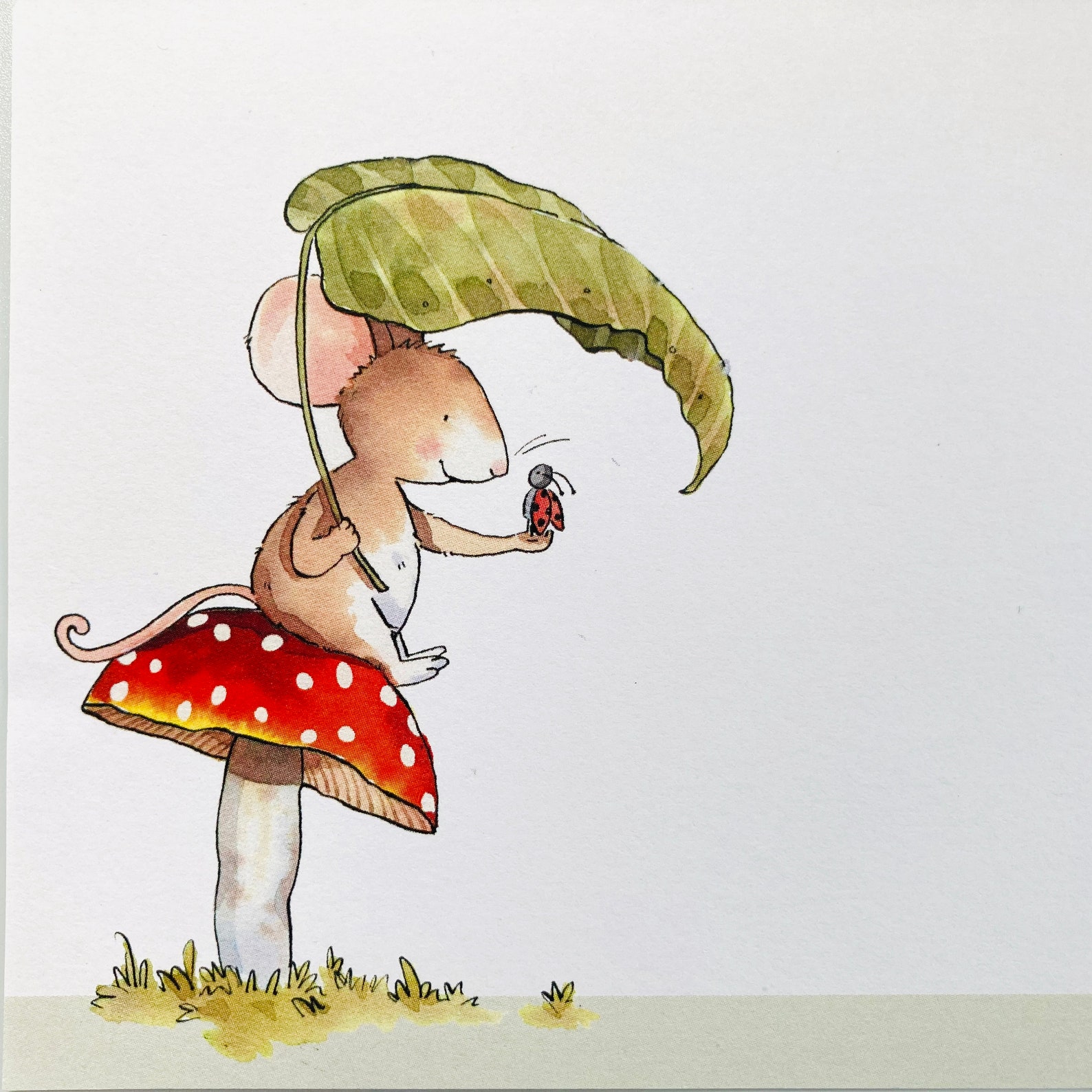 Writing Set Mouse on Toadstool - Etsy UK