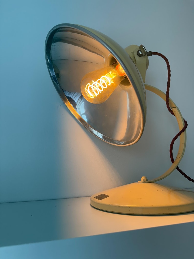 Radiaray 1930s Heat Lamp: Repurposed Desk Lamp - Etsy