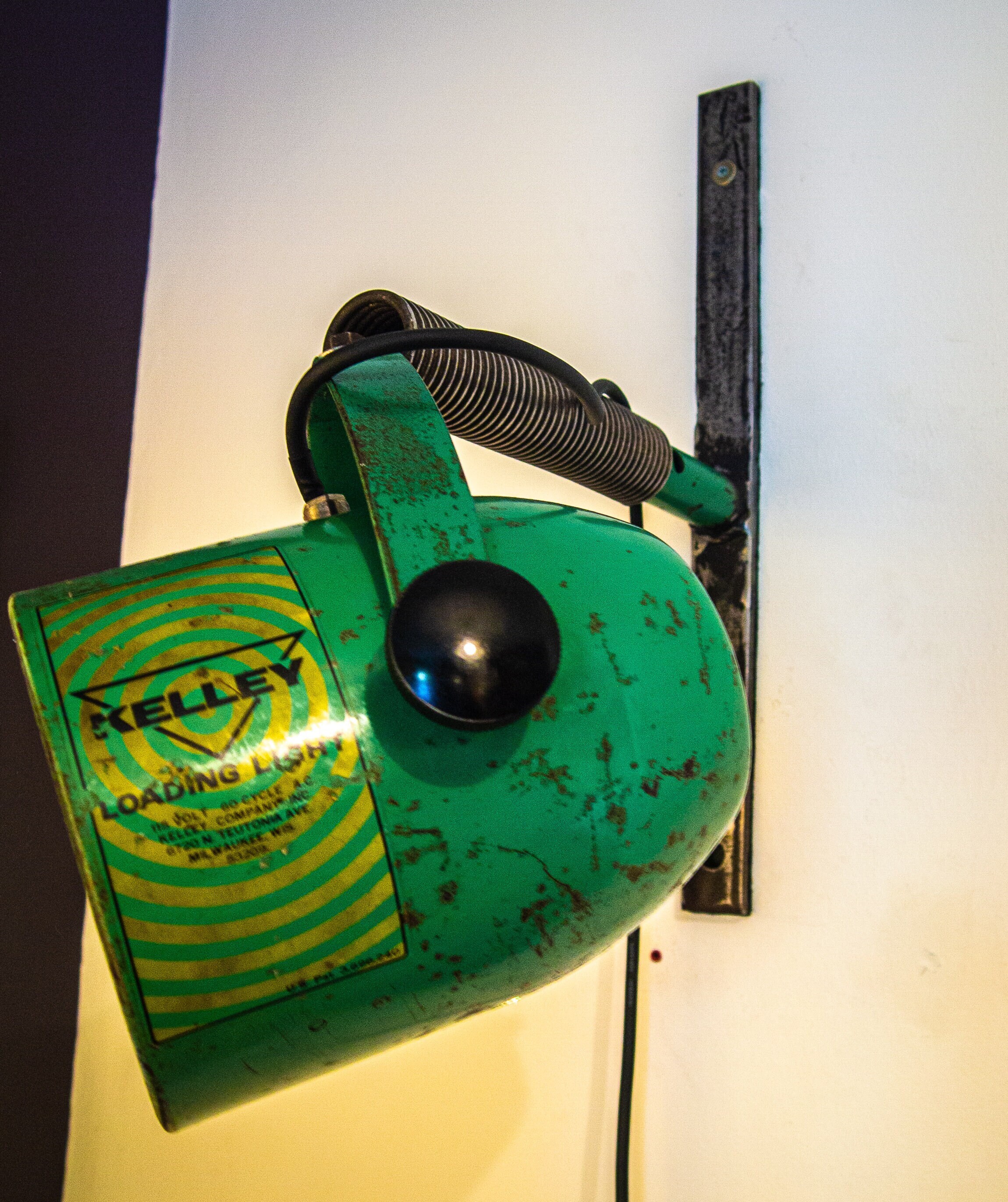 Vintage Industrial Kelley Loading Light Wall Light With Metal Spring ...