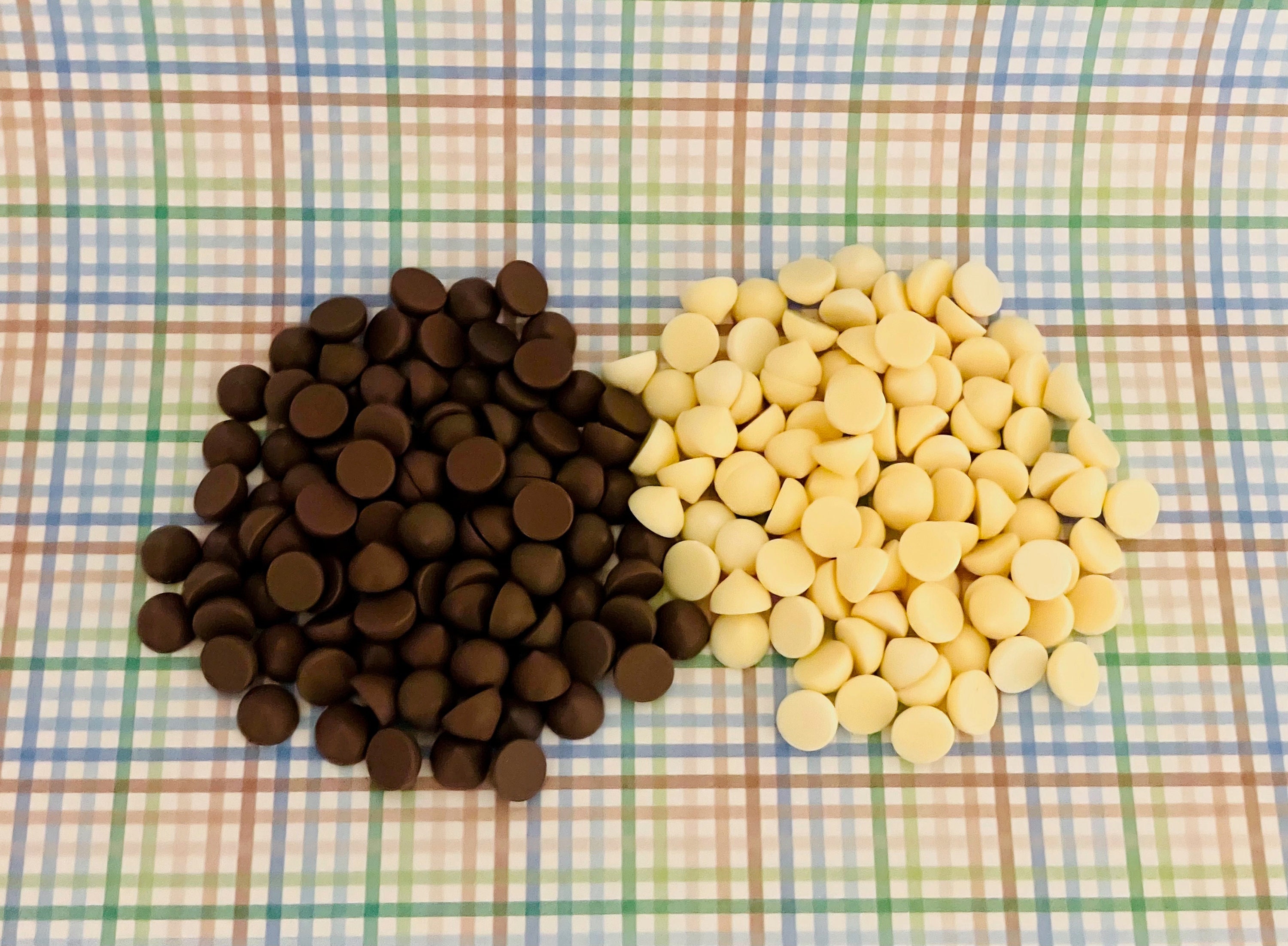 Fake Chocolate Chips, Faux Chocolate Chips, Fake Bake Supplies, Fake ...