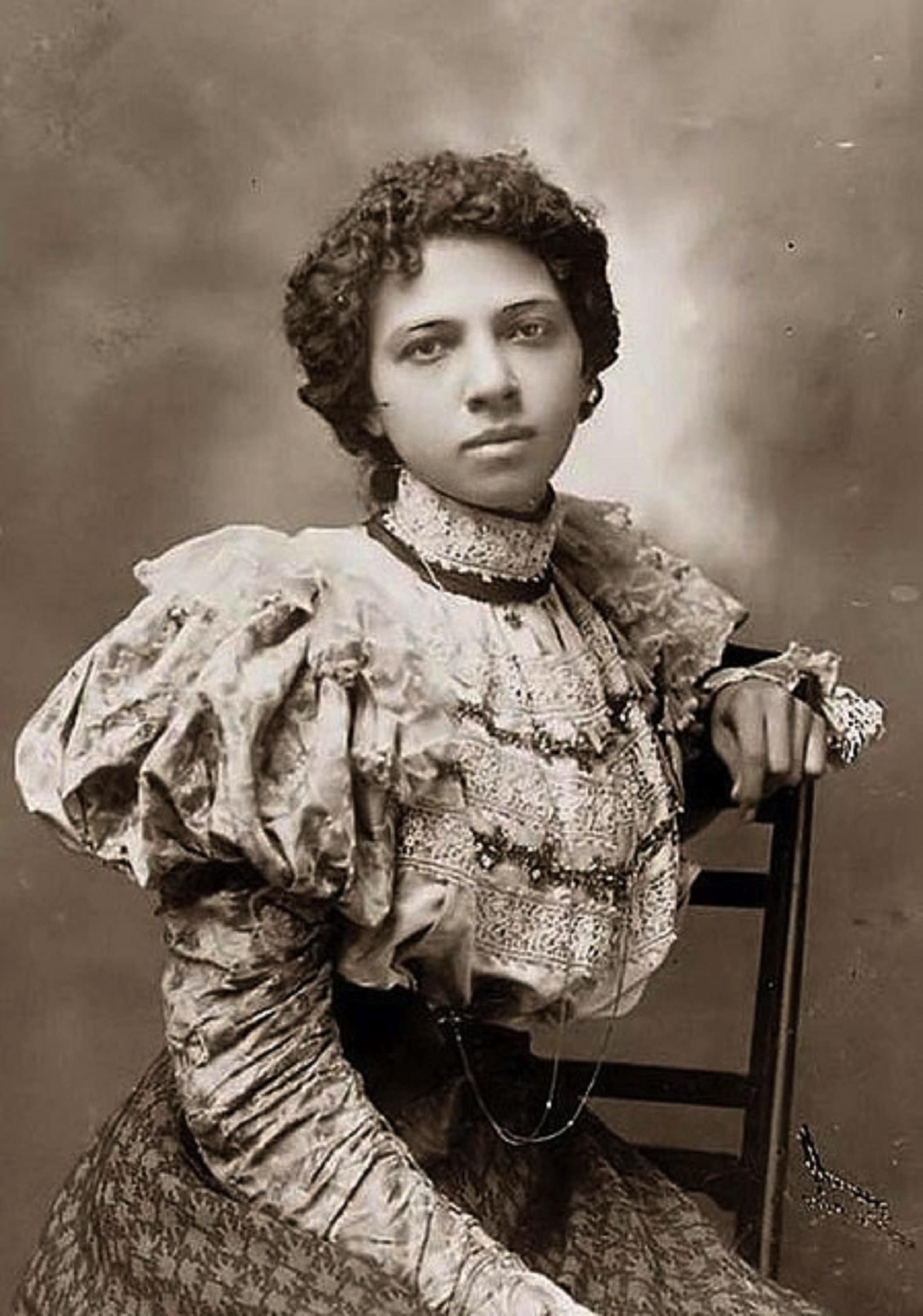 Young Lady - Sepia Toned Black and White Vintage Photo - Etsy