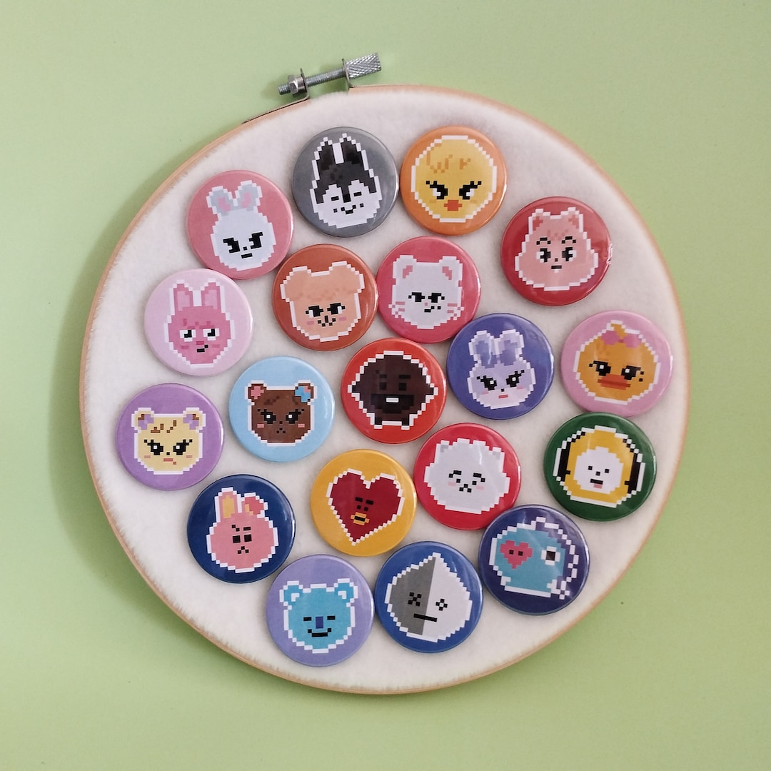Kpop Button Pin Badges K-pop Pinback Stray Kids Bts Blackpink Skzoo Bt21 Bptour Born Pink ...