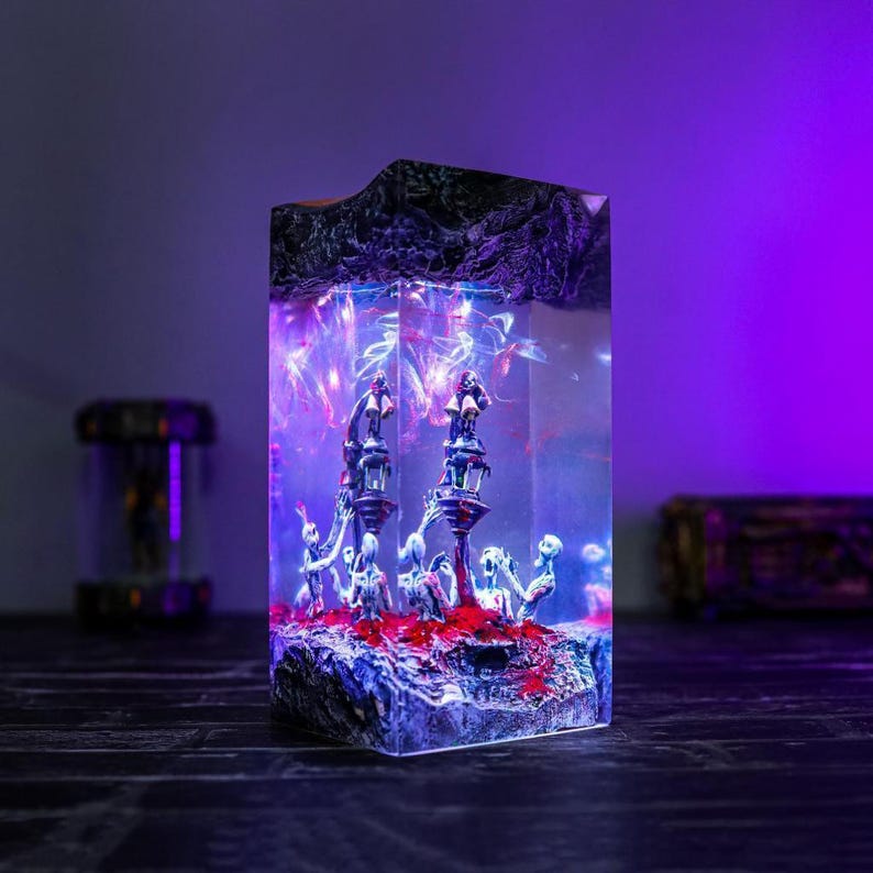 Bloodborne Messengers Checkpoint Night Light, Fromsoftware Game Resin ...