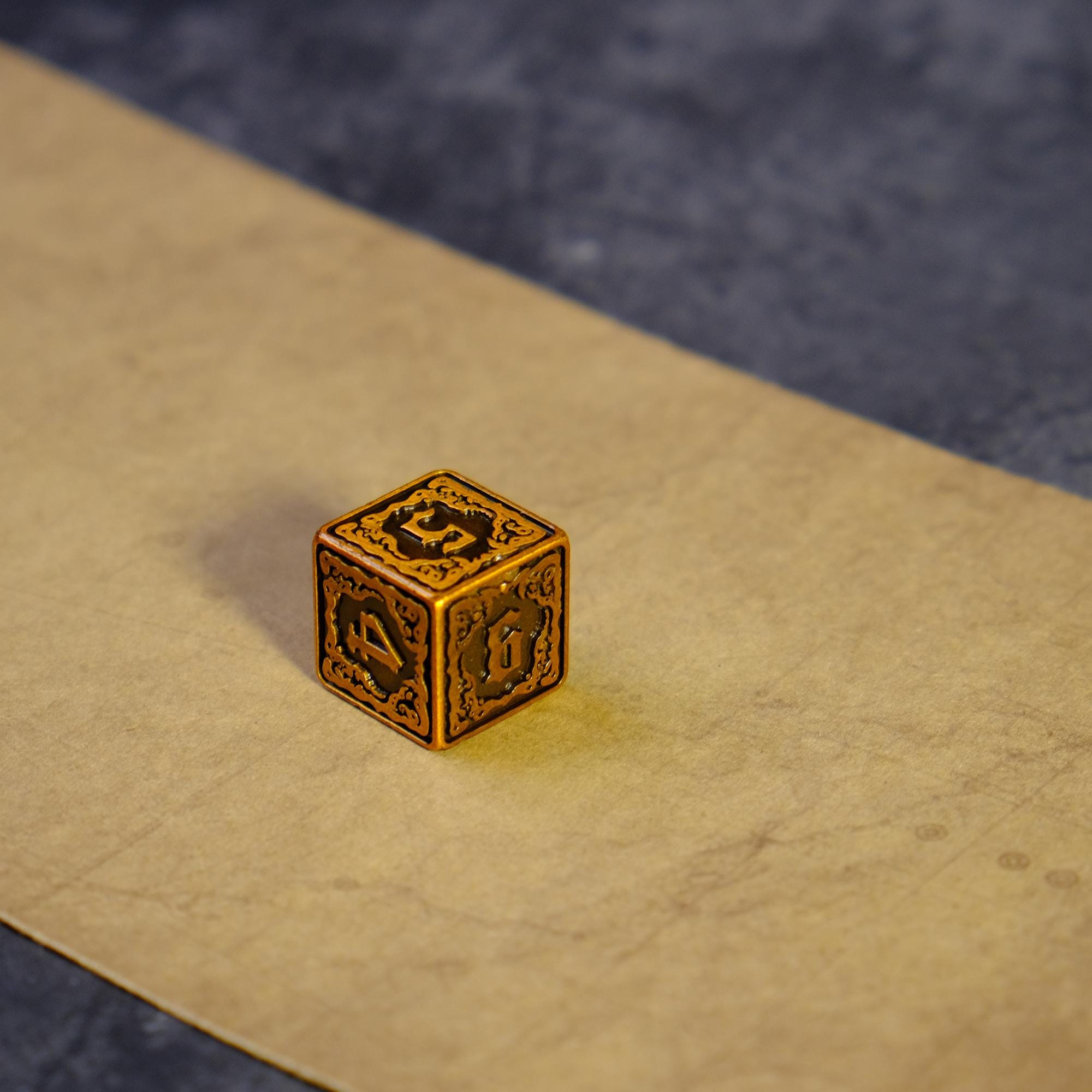 Yellow Harbinger Hastur D6 Metal Dice Call of Cthulhu H. P. Lovecraft ...