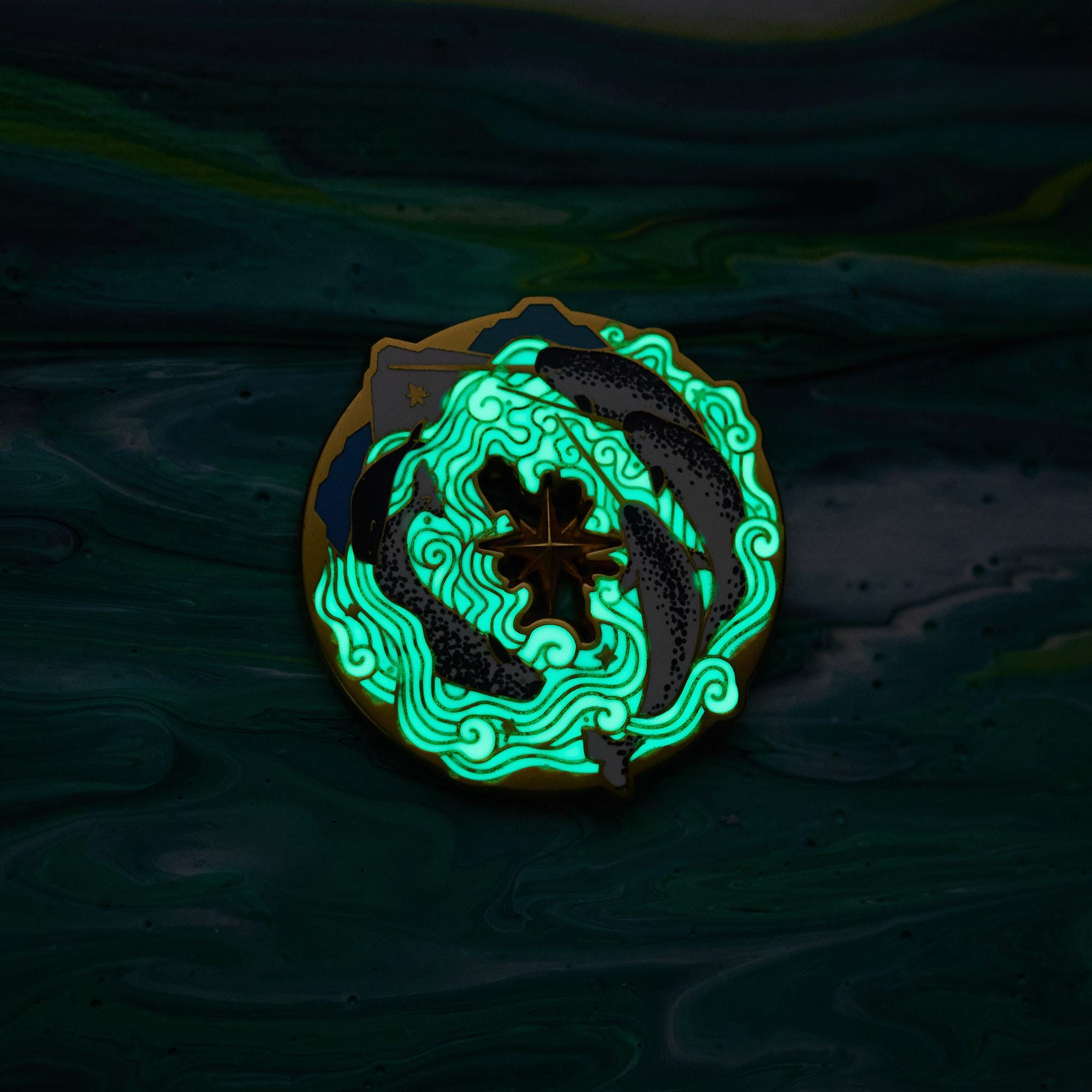 Daparo Glow-in-the-dark Enamel Pins "arctic Gemini" Beluga Whale ...