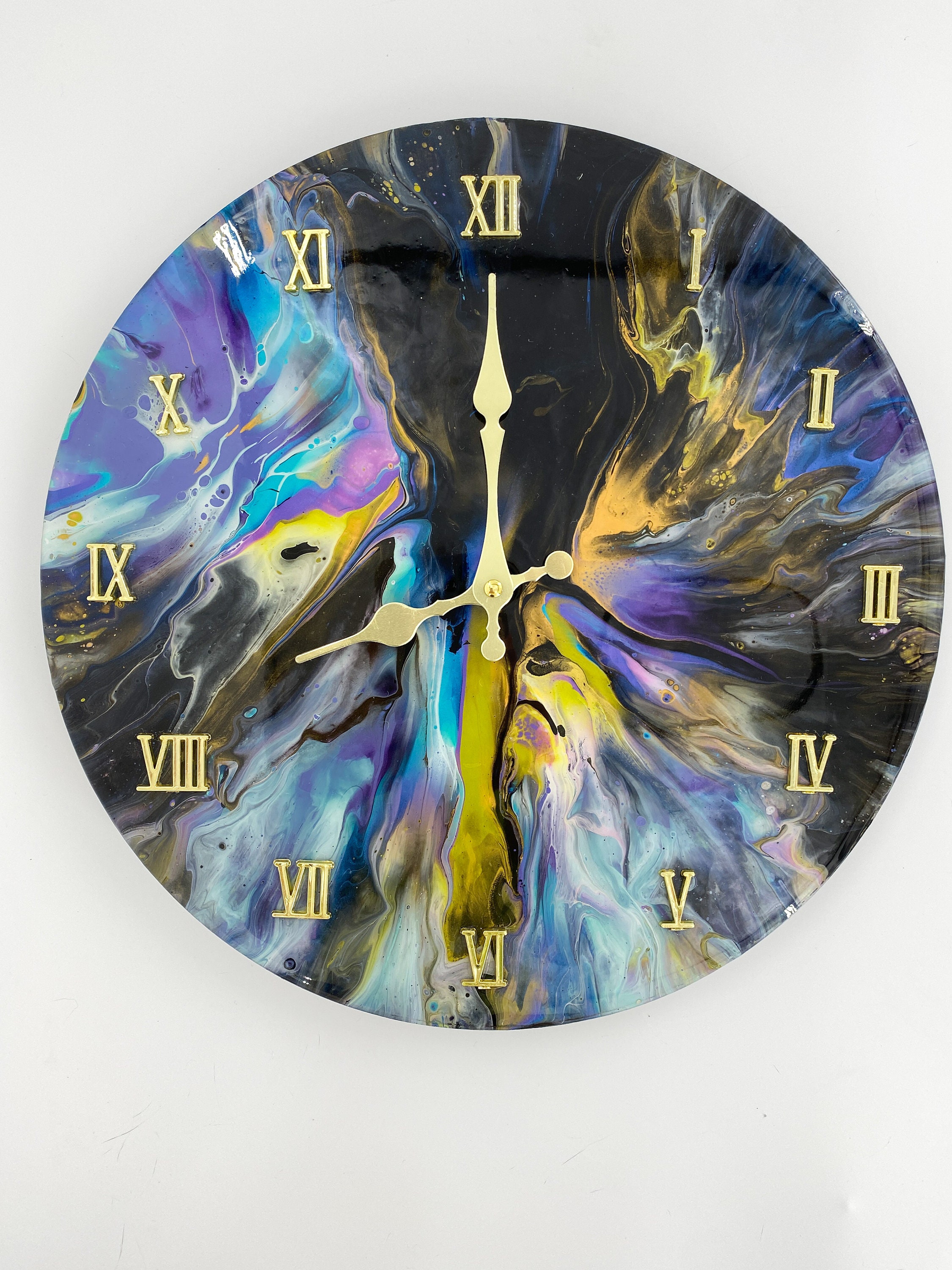 Stunning Acrylic Pour Clock Sealed in Glass-like Resin Taking - Etsy