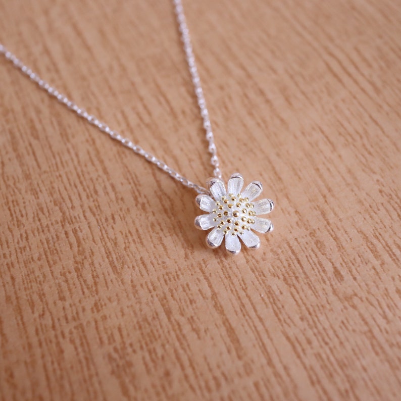 Silver Daisy Necklace Daisy Pendant Silver Flower Necklace | Etsy