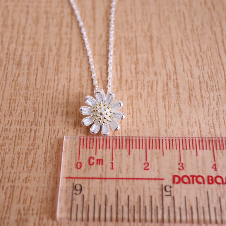 Silver Daisy Necklace Daisy Pendant Silver Flower Necklace - Etsy