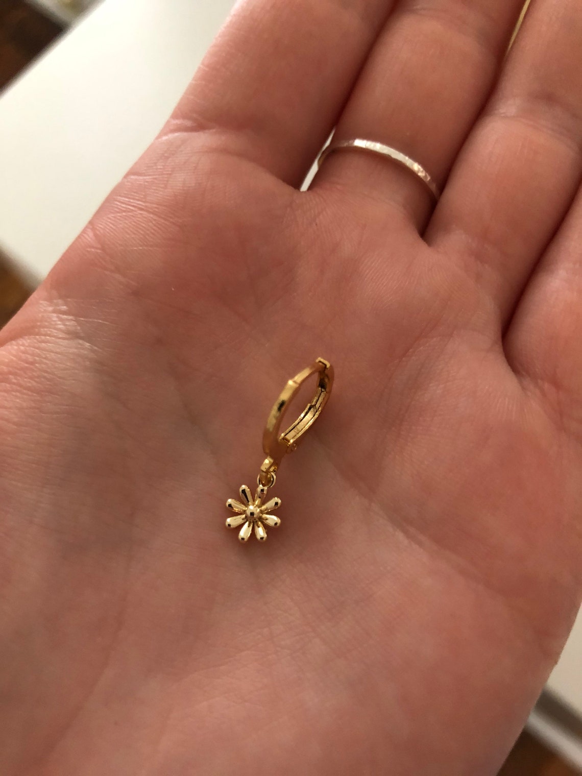 Gold Daisy Huggie Hoops Small Hoop Earrings 18k Plated Gold - Etsy