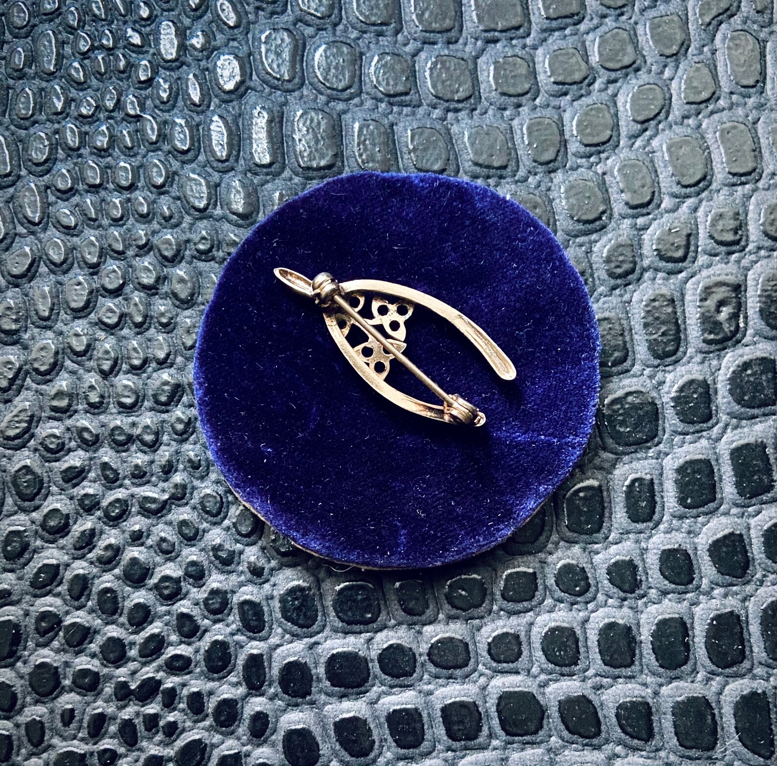 Vintage Wishbone Brooch Good Luck Charm Flowers Floral - Etsy