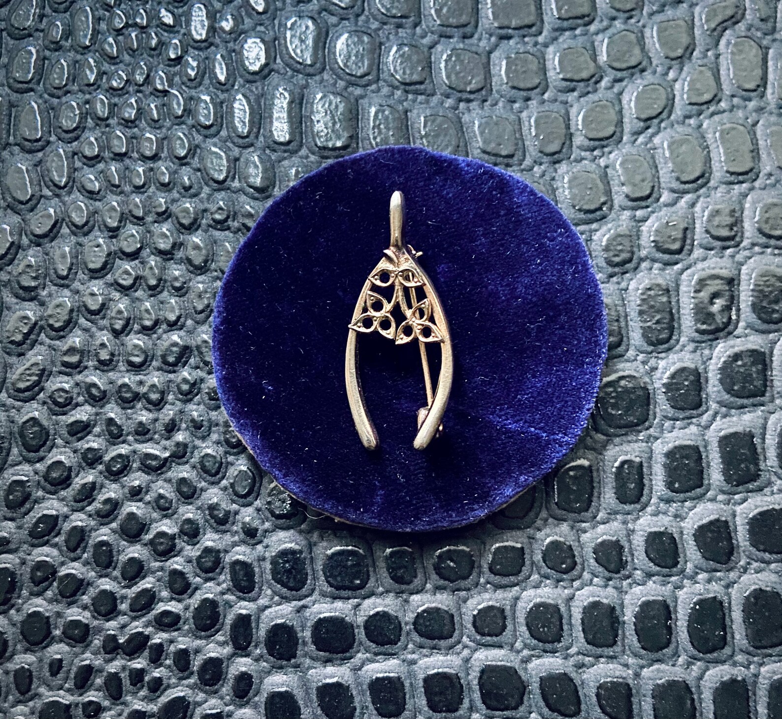 Vintage Wishbone Brooch Good Luck Charm Flowers Floral - Etsy