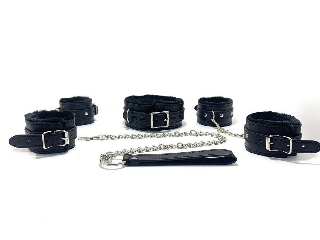 Black Plush Restraint Set, BDSM Gear Set, Handcuffs and Leg Cuffs With ...