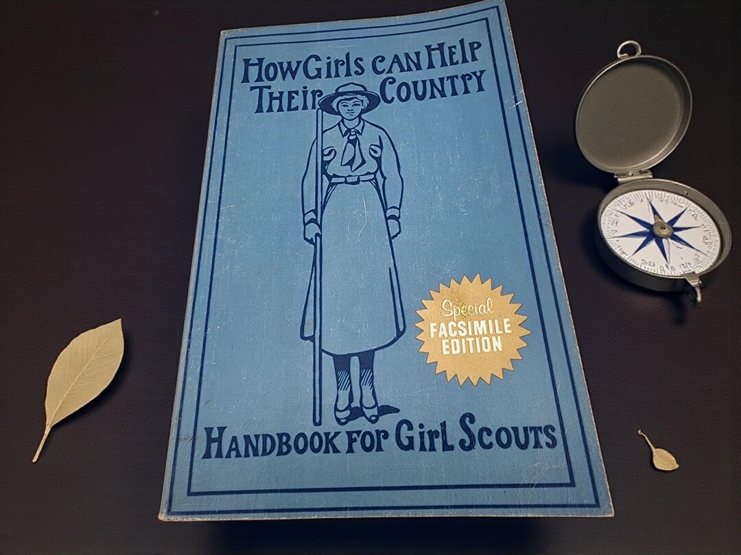 Vintage Girl Scout Handbook, "how Girls Can Help Their Country" 1972 ...