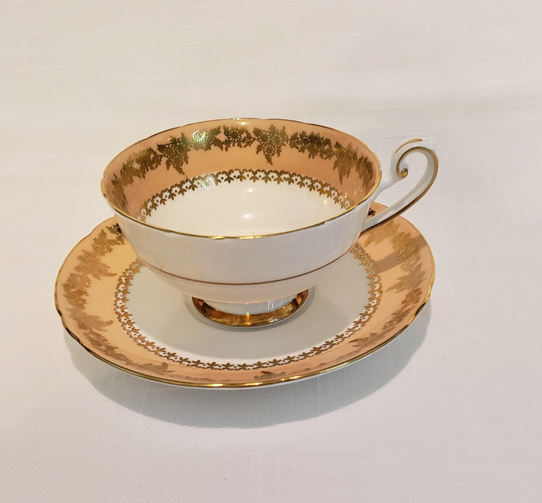 Tea Cups & Sets Collectible Tea Cup and Saucer England Shelley Tea Cup ...
