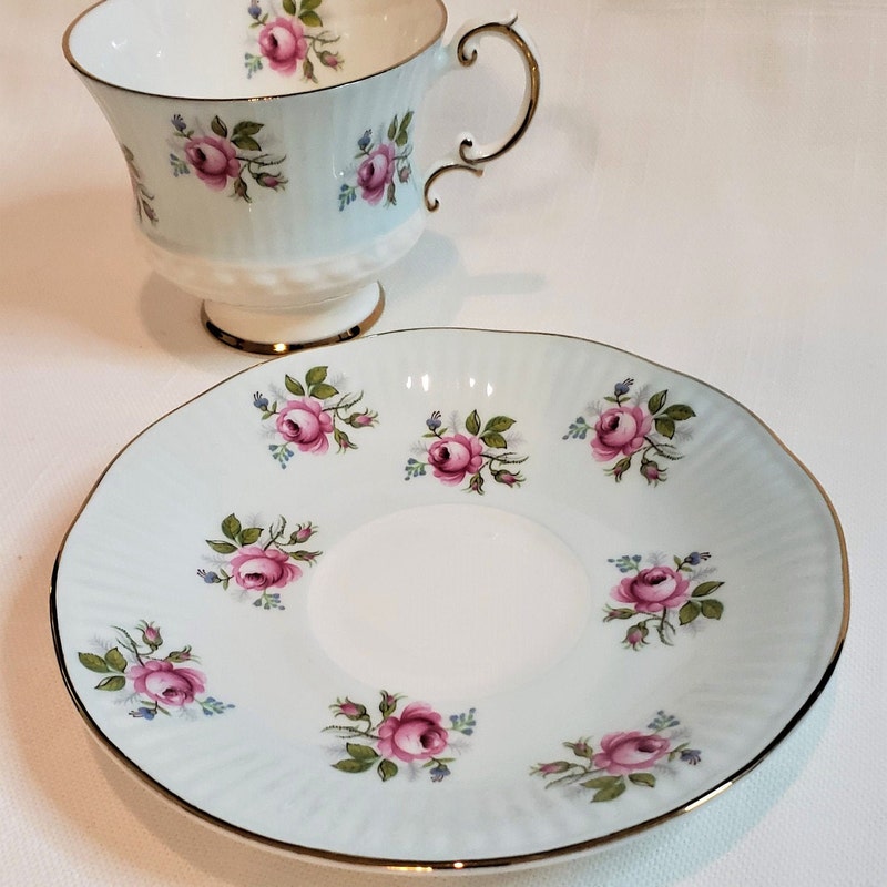 Elizabethan Fine China - Etsy