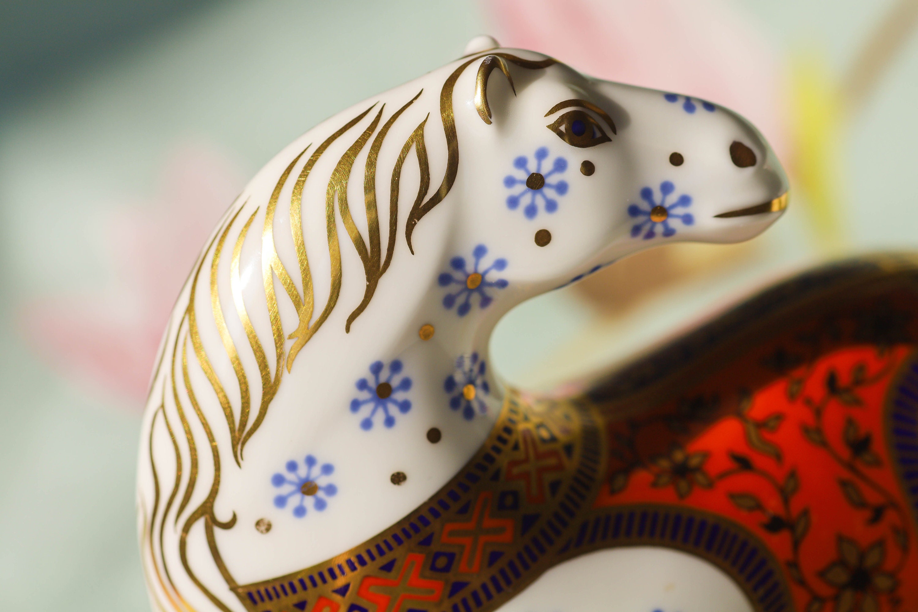 22 carat gold Royal Crown Derby horse paperweight with pure gold ...