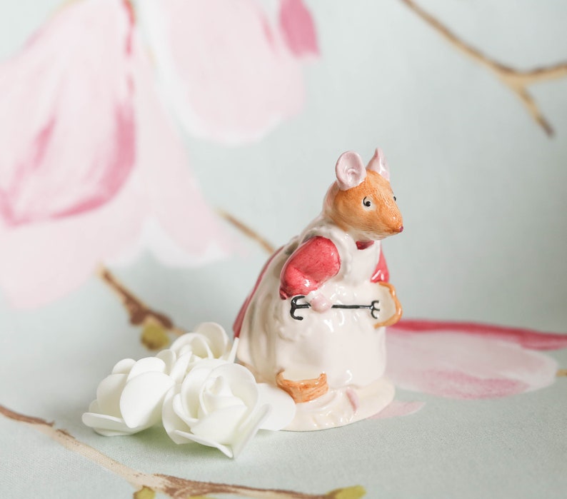 Brambly Hedge Clover Mouse: Fine English Porcelain by Royal Doulton - Etsy